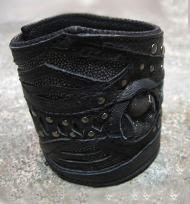 Jungle Tribe Vulture Viper Cuff : Delicious Boutique