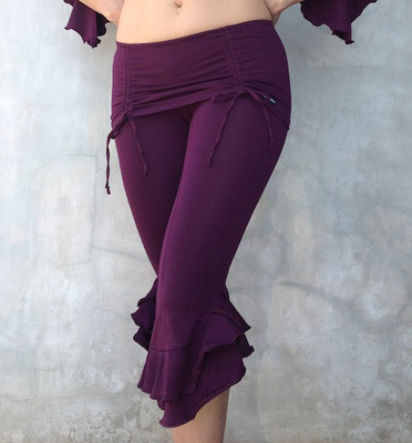 Melodia Ruffle Capri : Delicious Boutique