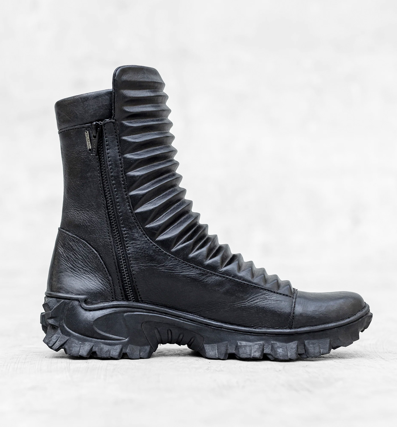 Blamo Blamo High Razed Boots : Delicious Boutique