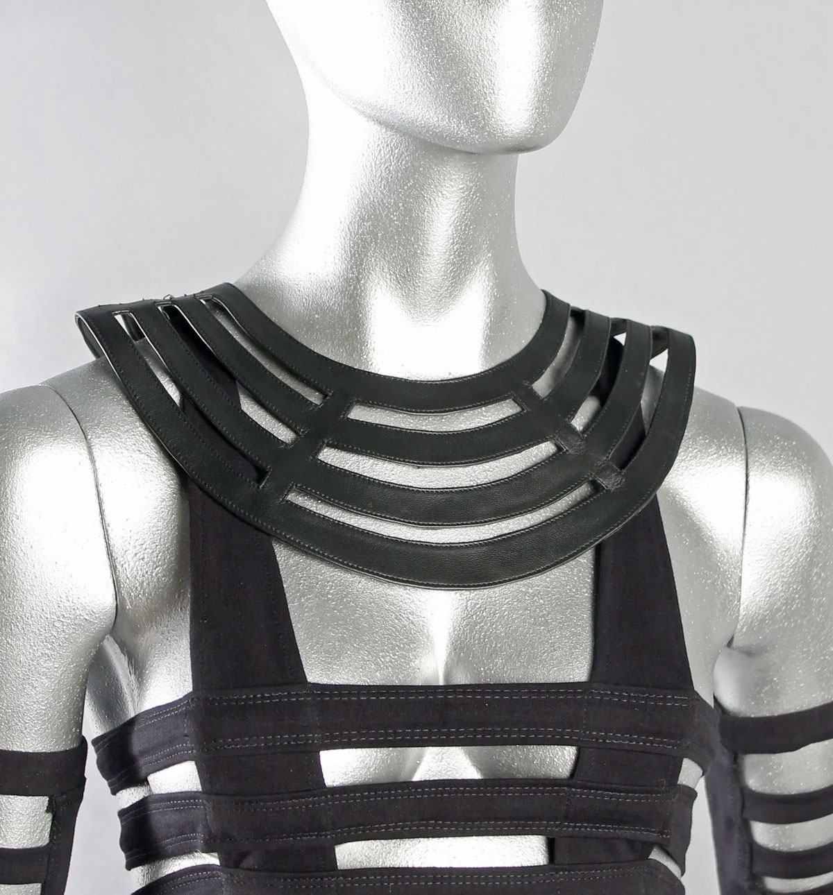 5 & D Desert Cage Collar - Leather : Delicious Boutique